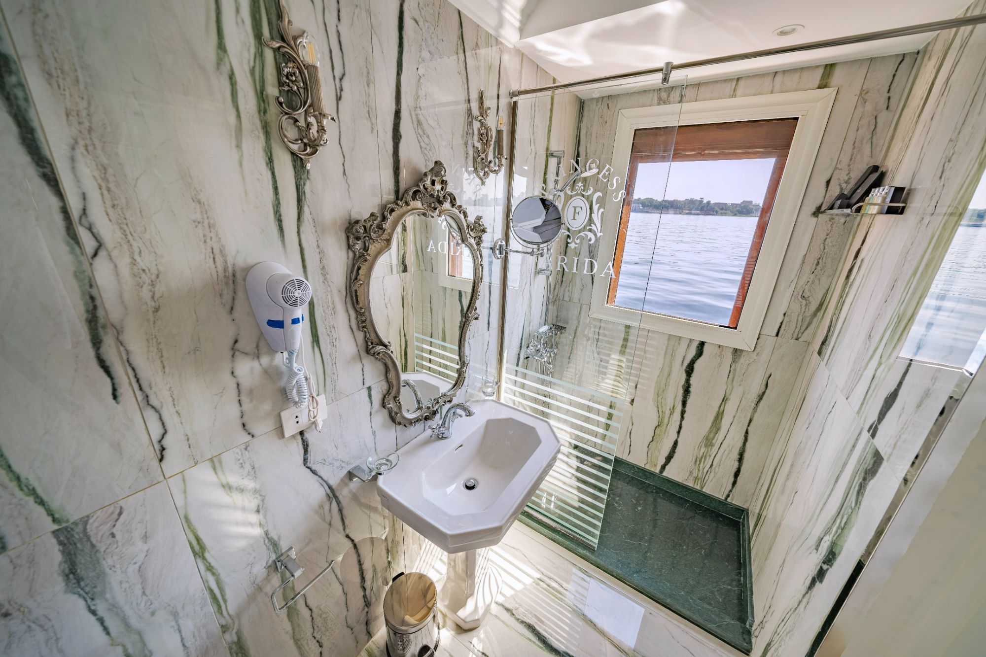 Princess Fadia Suite | Dahbiya Nile Cruise | Luxury Nile Cruise